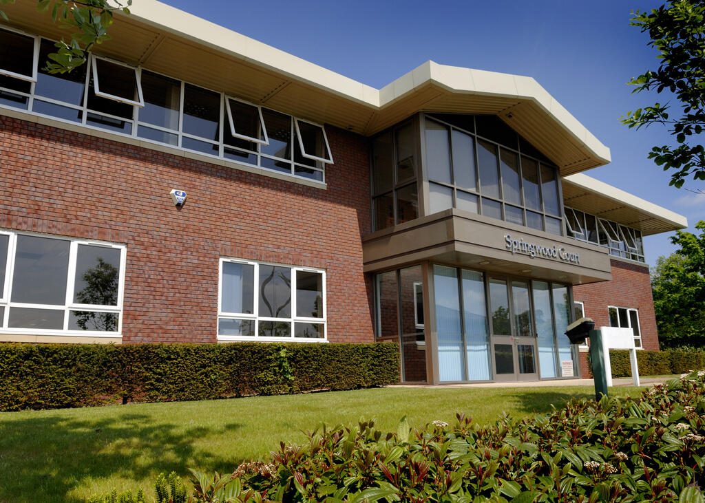 Office to lease in Springwood Court , Tytherington Business Village ...