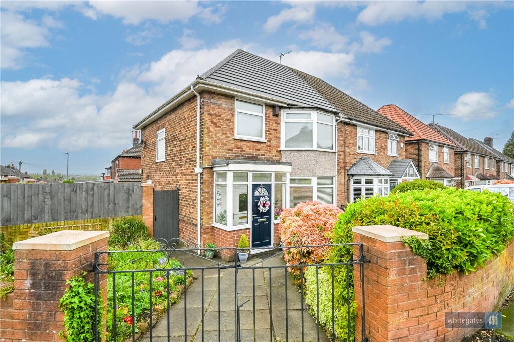 3 bedroom semi-detached house for sale in Hurst Park Drive, Liverpool, Merseyside, L36