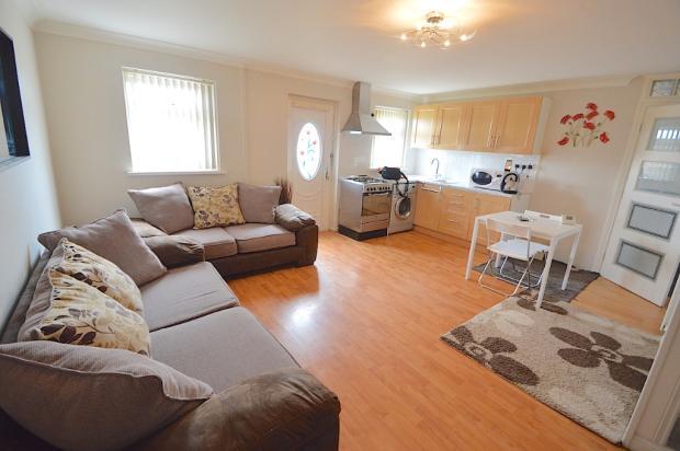 2 bedroom terraced house for rent in Howden Gardens, Leeds, West ...