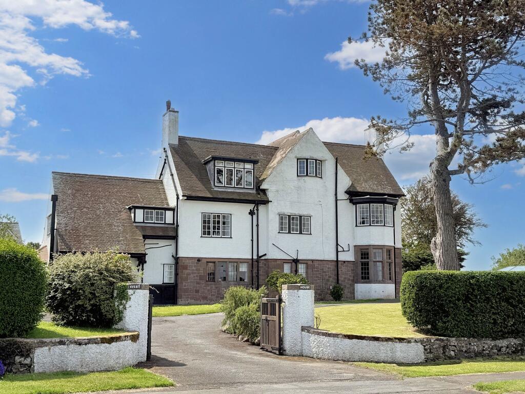 2 bedroom apartment for sale in West House, Radcliffe Road, Bamburgh ...