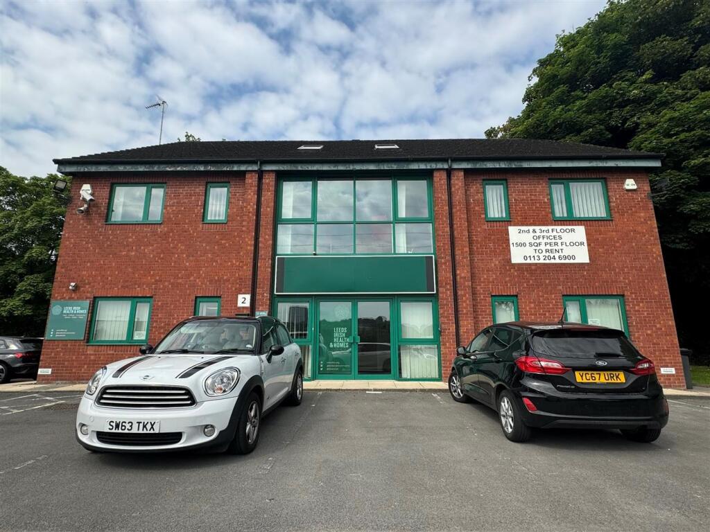 Office to lease in Unit 2, Wyther Lane Industrial Estate, Wyther Lane ...