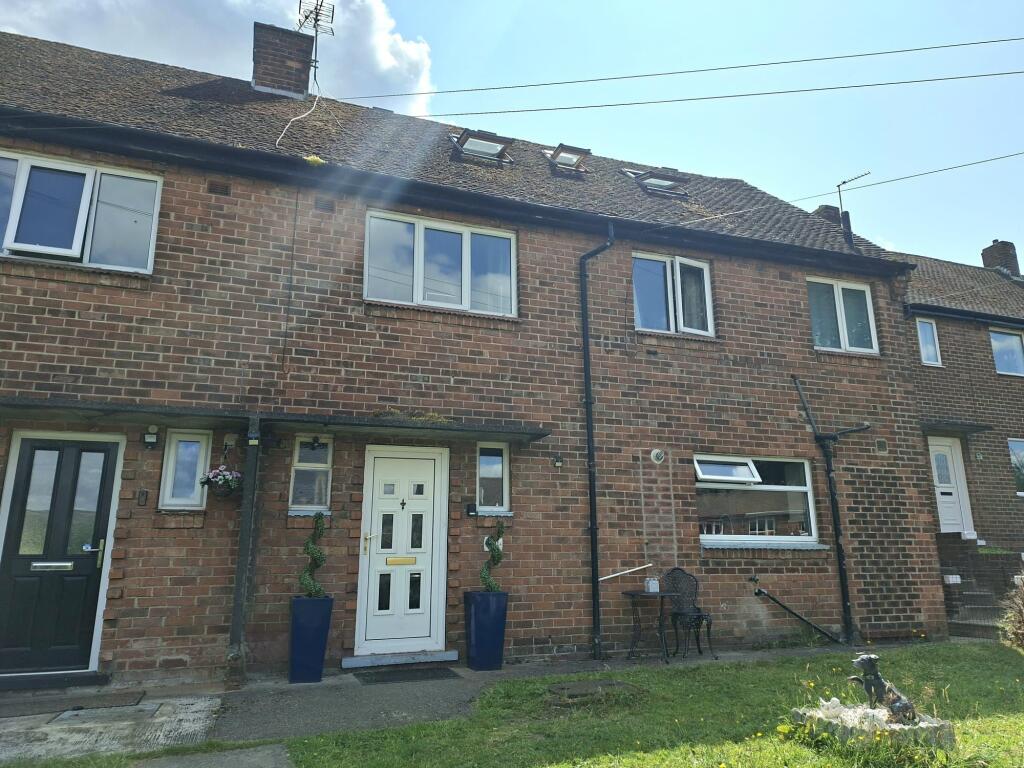 5 bedroom semi-detached house for sale in Armitage Road, Deepcar, S36