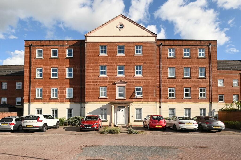 2 bedroom apartment for sale in Darwin Court, Trunkfield Meadow ...