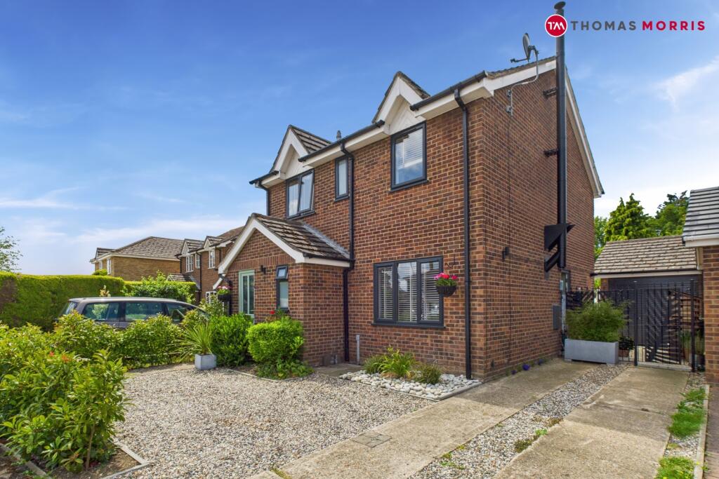 4 bedroom detached house for sale in Tower Close, Bassingbourn, Royston ...