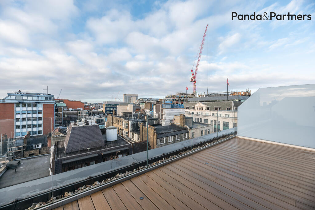 2 bedroom flat for sale in Hollen Street, Soho, Mayfair, London, W1F