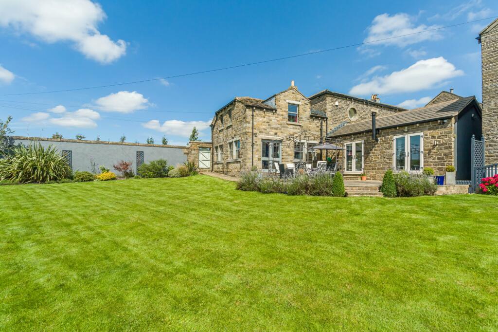 5 Bedroom Detached House For Sale In Off Deer Hill End Road Meltham