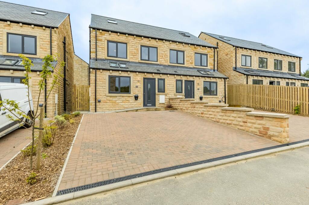 4 Bedroom Semi Detached House For Sale In West Nab View Meltham