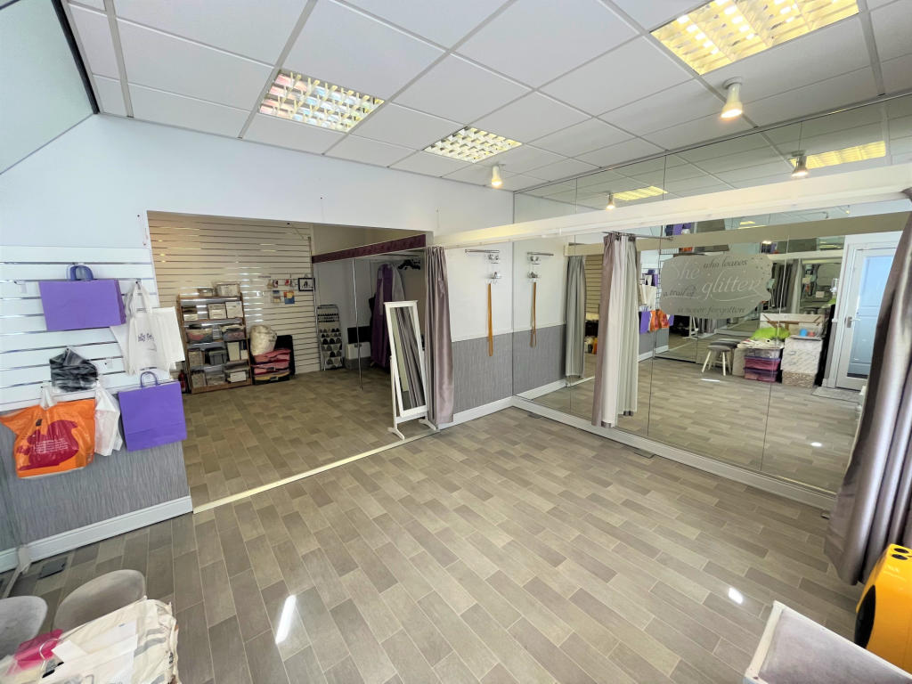 Shop for sale in Derby Road, Longridge, PR3