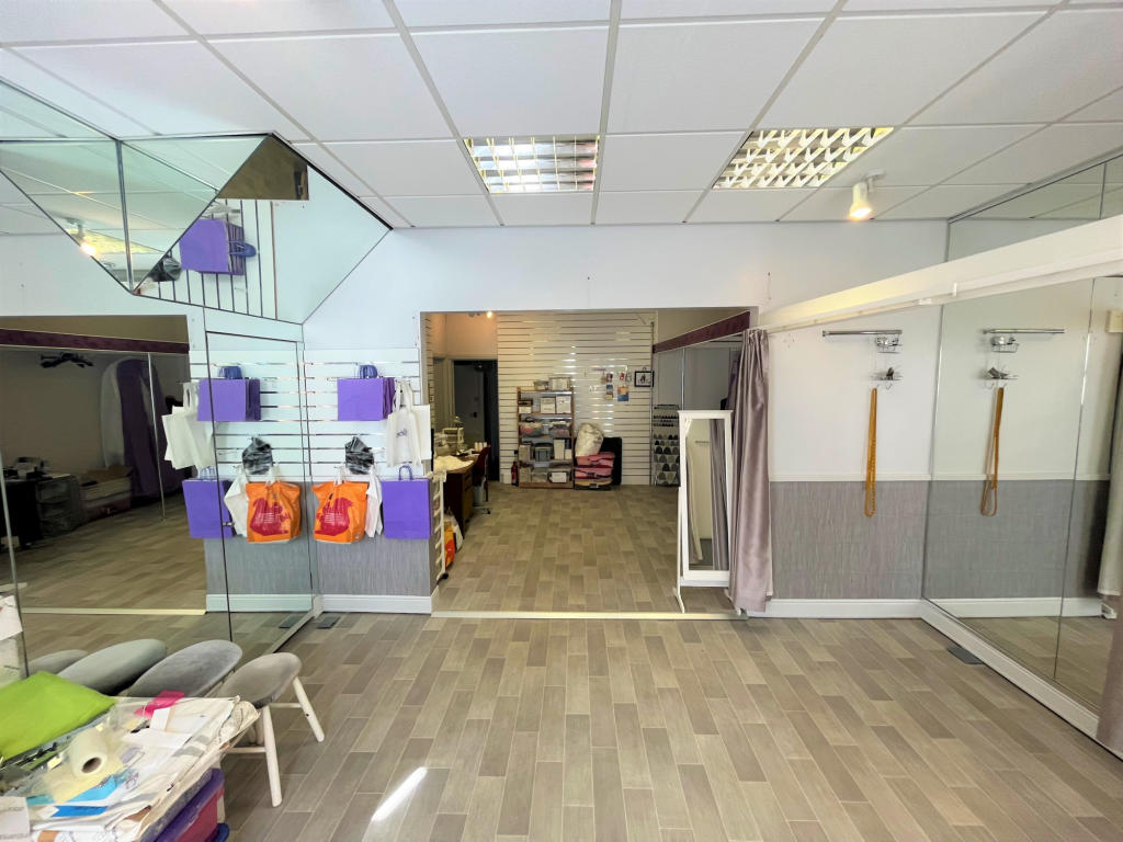 Shop for sale in Derby Road, Longridge, PR3