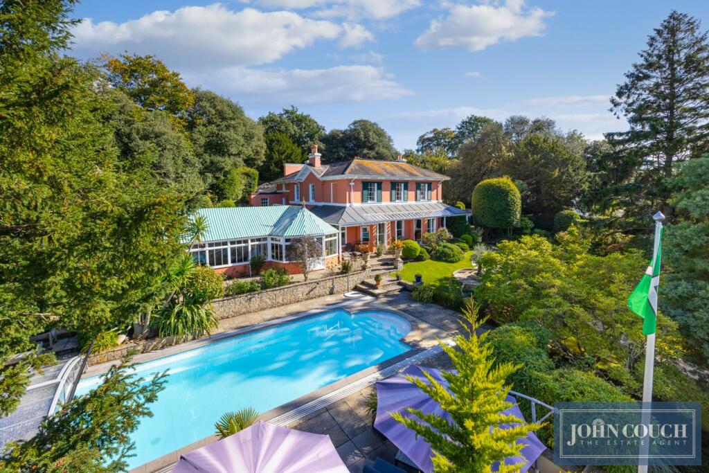 7 bedroom detached house for sale in Higher Woodfield Road, Torquay ...