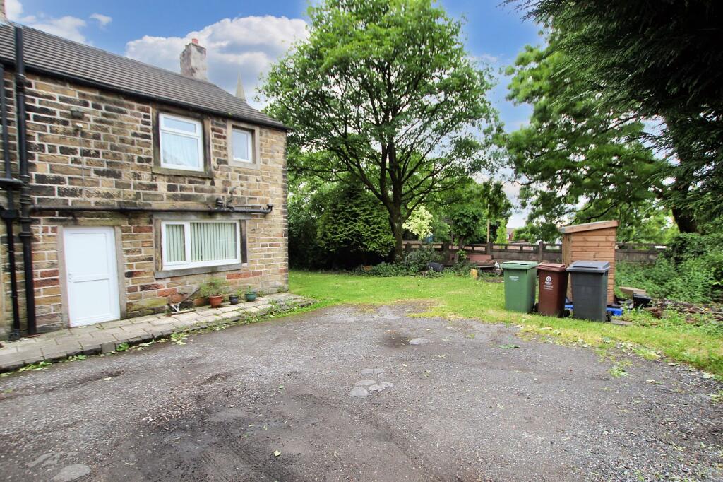 2 bedroom semi-detached house for sale in Sholver Lane, Oldham, OL1