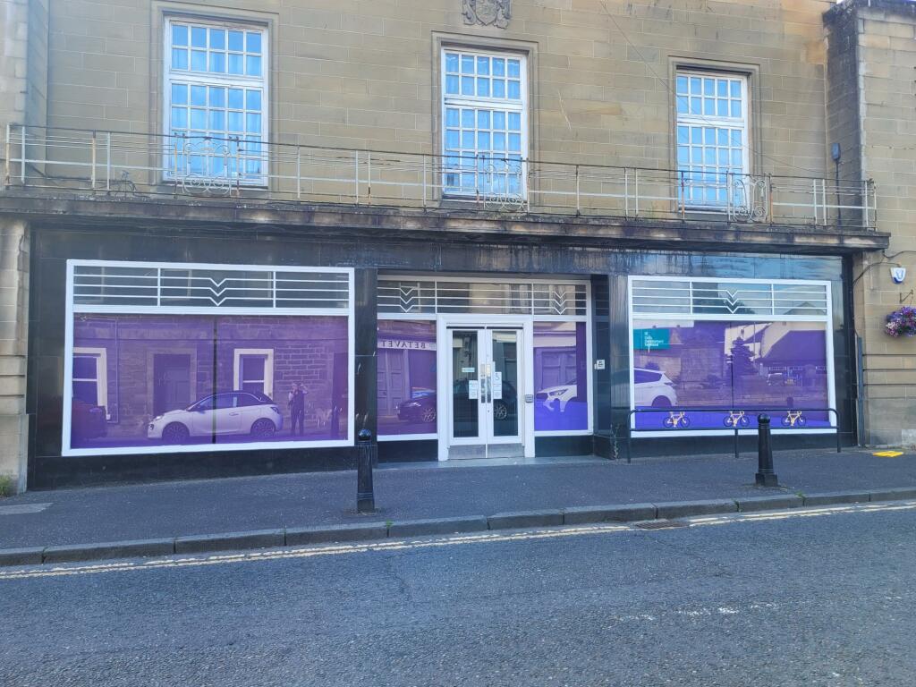 High street retail property to lease in 39 - 43 Bank Street , Alloa , FK10