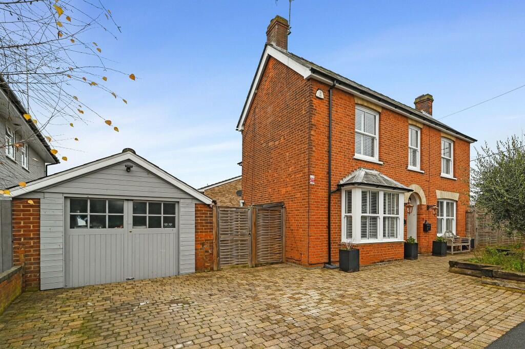 Property porn- wasn't expecting those interiors! | Mumsnet