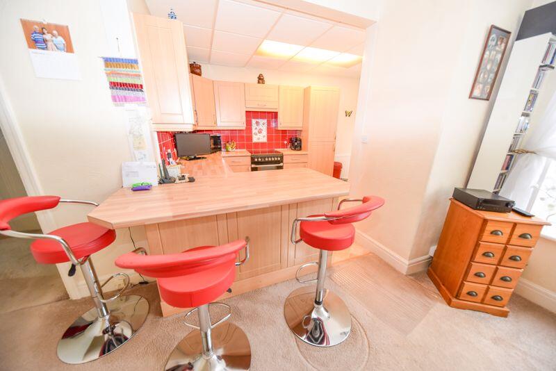 3 bedroom end of terrace house for sale in Park Grove, Cosham, PO6