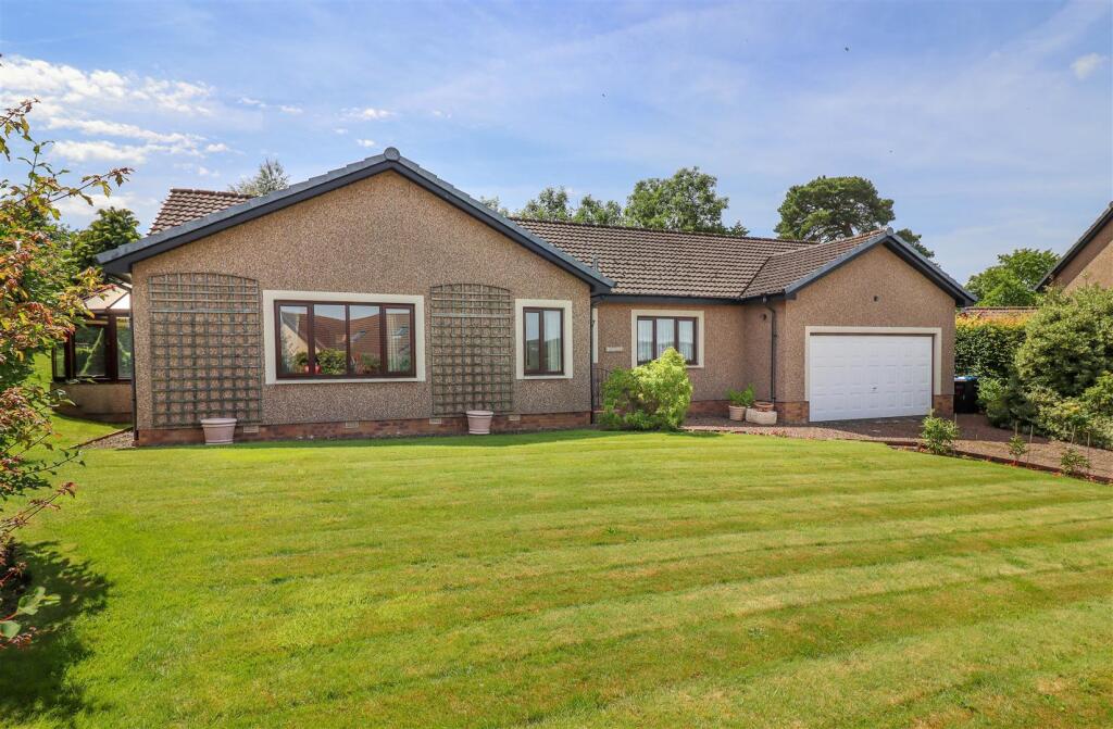 3 bedroom detached bungalow for sale in Ruberslaw Drive, Denholm ...