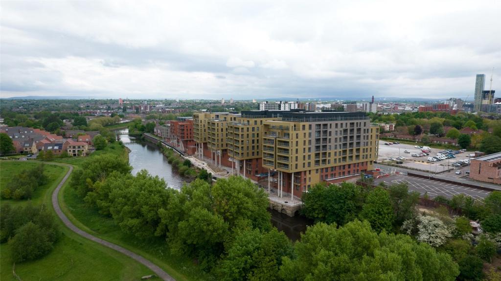 1 bedroom flat for sale in Adelphi Wharf 3, 7 Adelphi St, Salford, M3