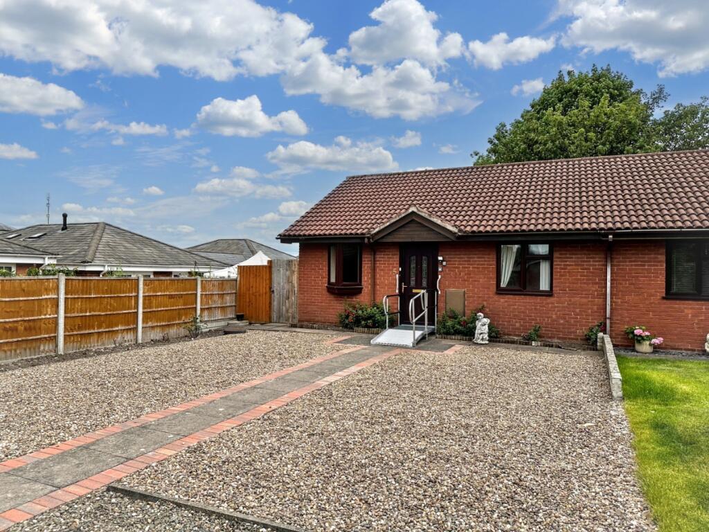 2 bedroom semi-detached bungalow for sale in St. James Court ...