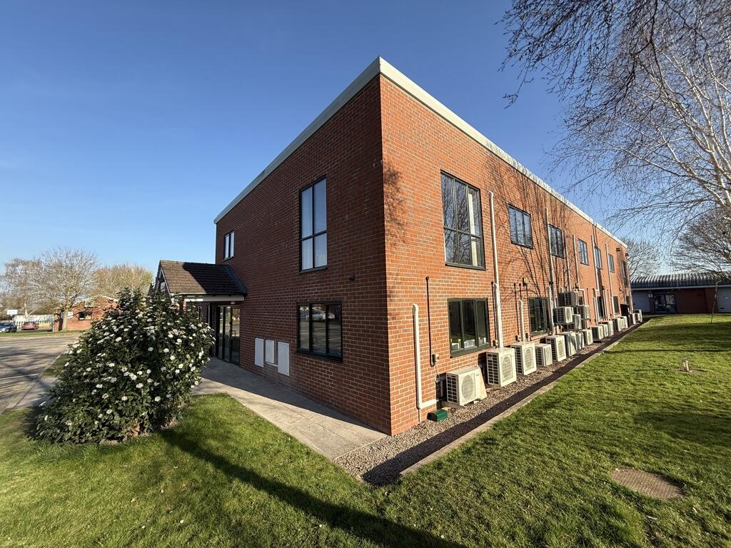 Office to lease in First Floor Offices , Hanley Workshops, Malvern ...