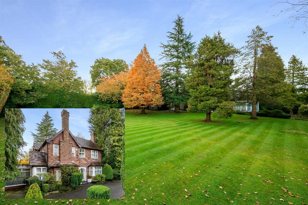 6 bedroom detached house for sale in Hill Top, Hale , WA15