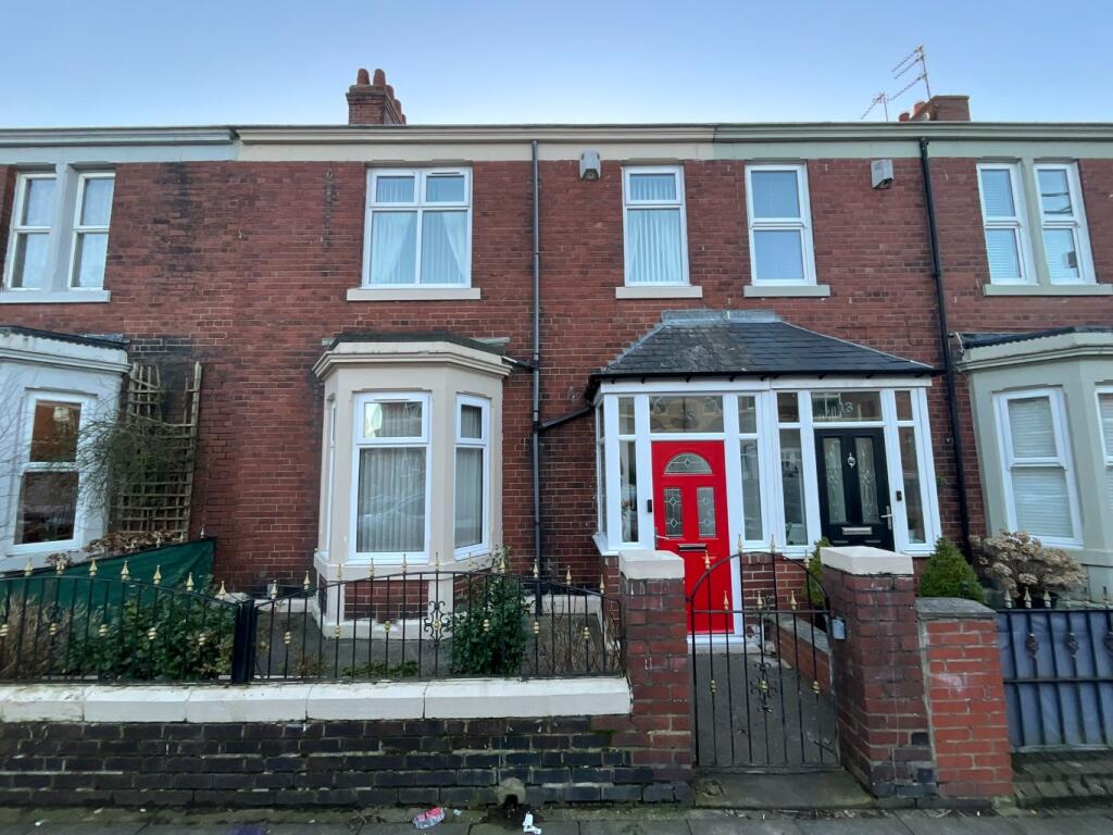 5 bedroom terraced house for sale in Park Road, Hebburn, Tyne and Wear ...