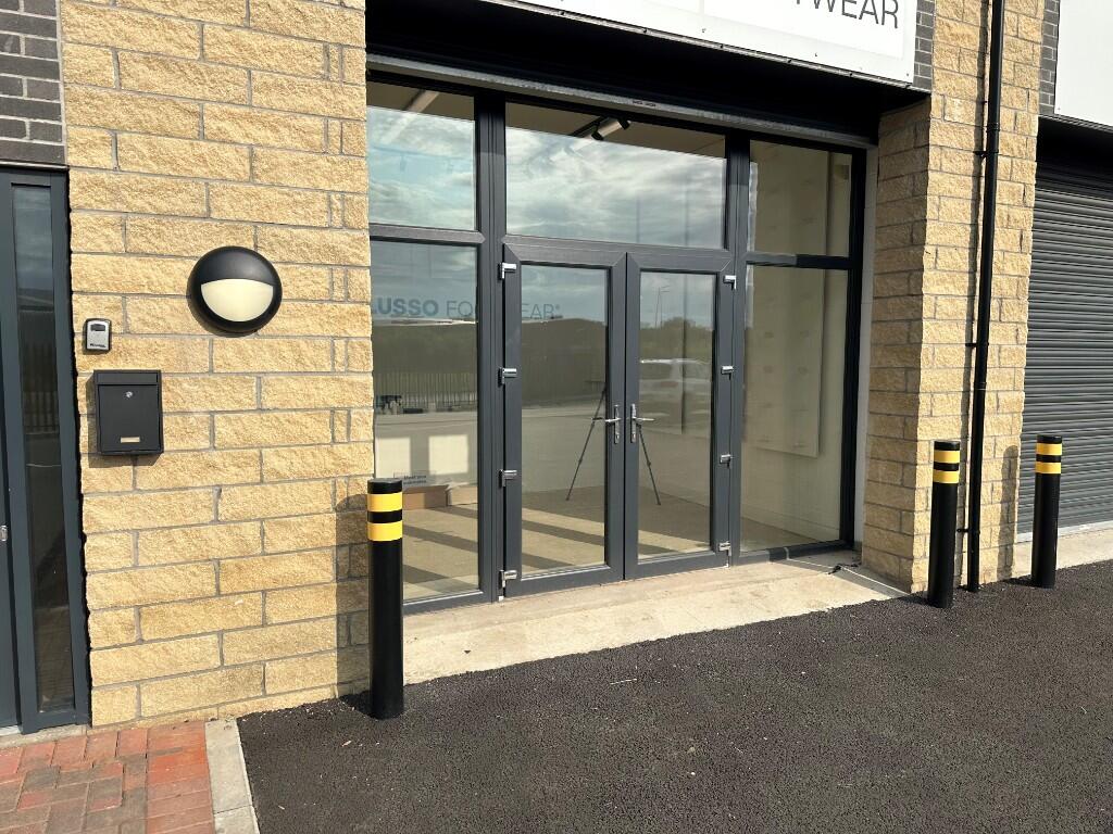 Trade counter to lease in Cannon Street, Middlesbrough, North Yorkshire ...
