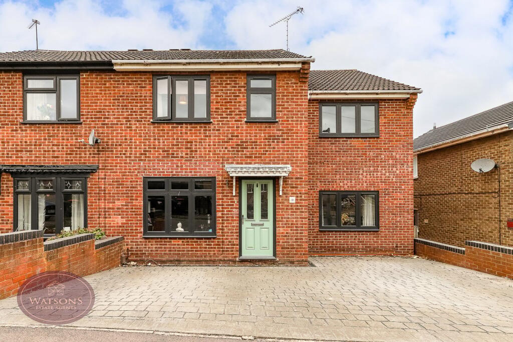 4 bedroom semi-detached house for sale in Barlow Drive North, Awsworth ...