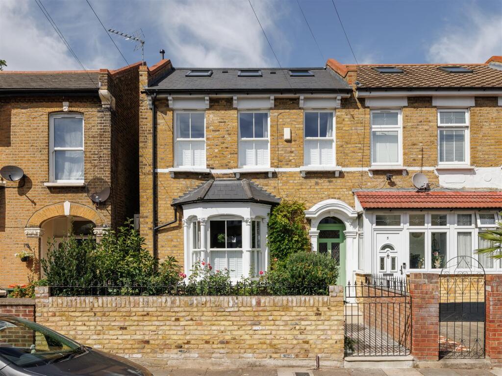 5 bedroom house for sale in Clova Road, Forest Gate, E7