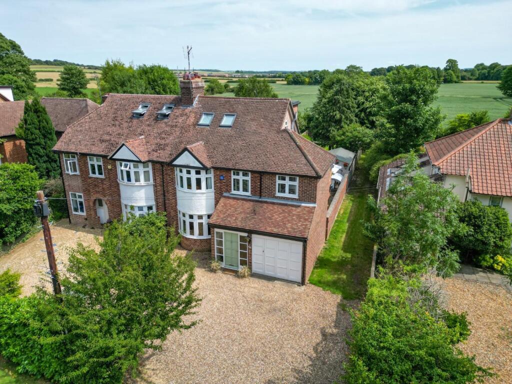 4 bedroom semi-detached house for sale in Hinton Way, Great Shelford ...