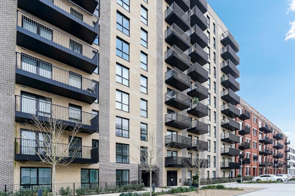 Studio flat for sale in Forastero House, Nestle Avenue, Hayes, London ...