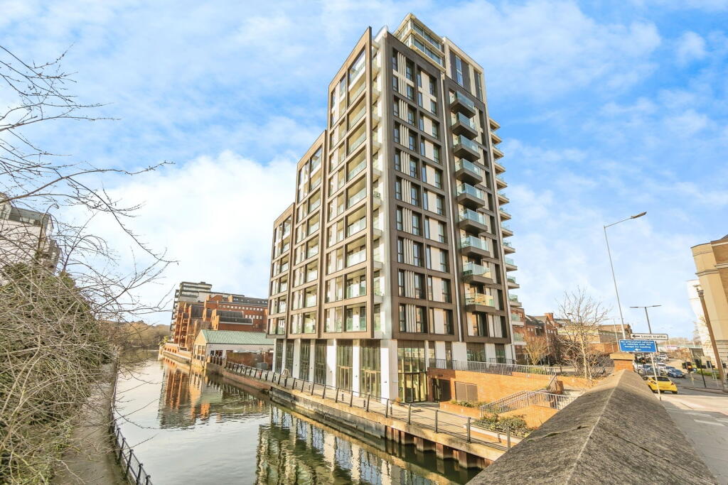 1 bedroom apartment for sale in Verto Building, 120 Kings Road, Reading ...