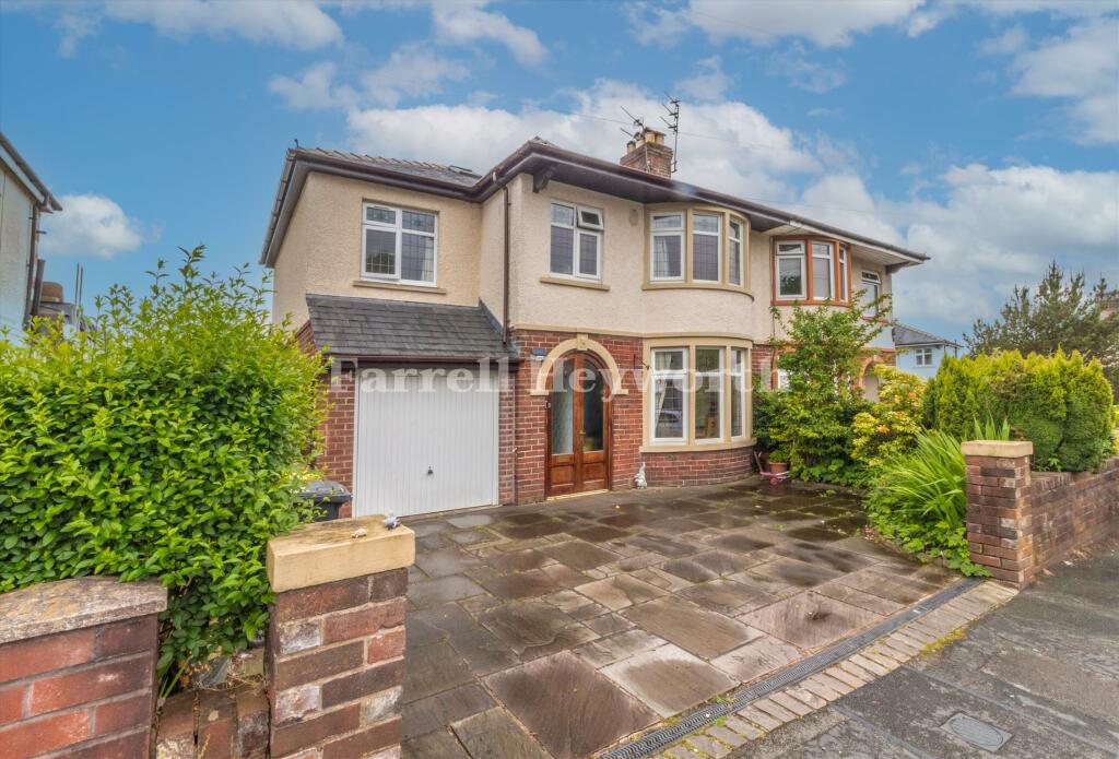 4 Bedroom House For Sale In Greenway Fulwood Preston Pr2