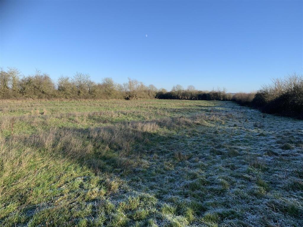 Land for sale in Land at Knightcote, CV47 2SE, CV47