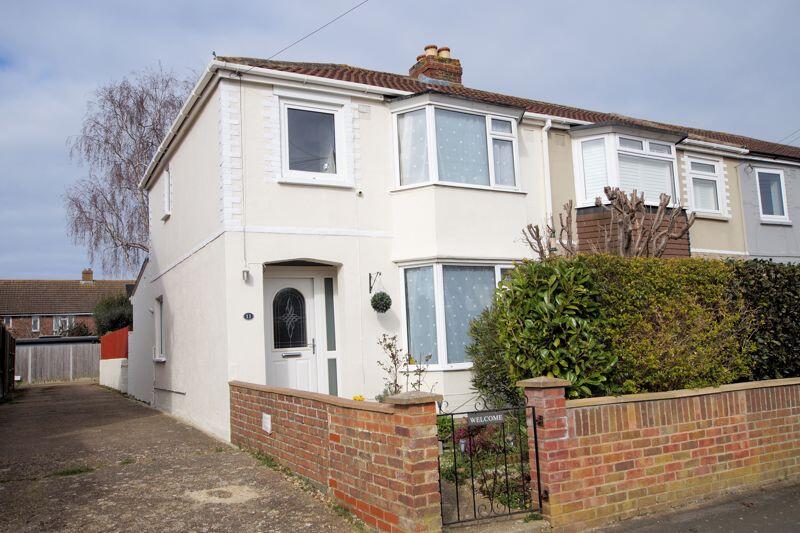 3 bedroom end of terrace house for sale in Coppins Grove, Portchester, PO16