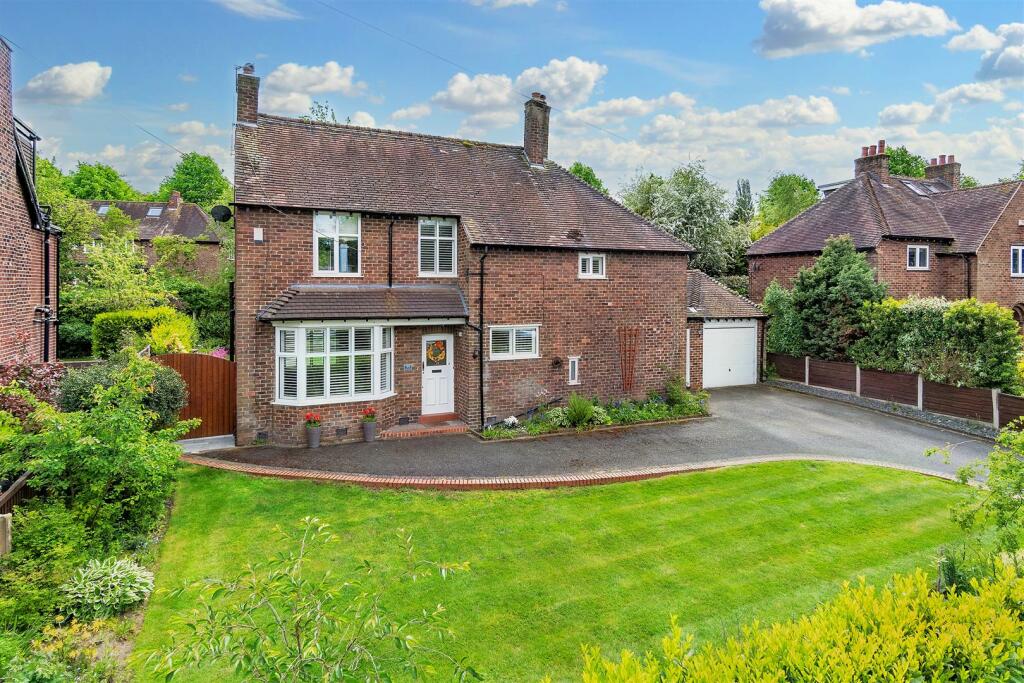 4 bedroom detached house for sale in Oldfield Road, Altrincham, WA14