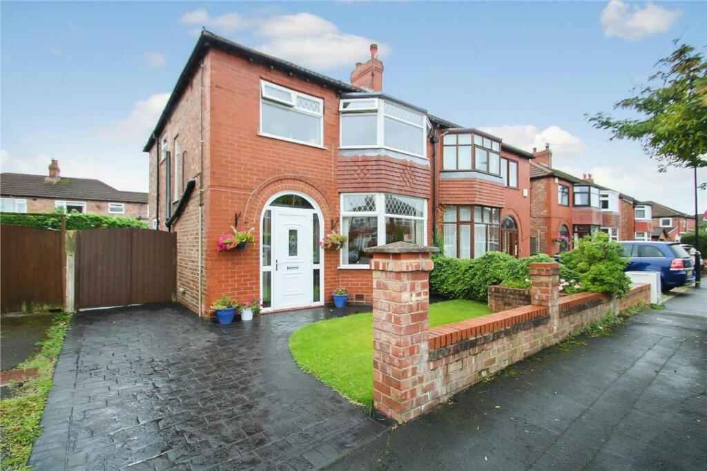 3 bedroom semi-detached house for sale in Arderne Road, Timperley, WA15