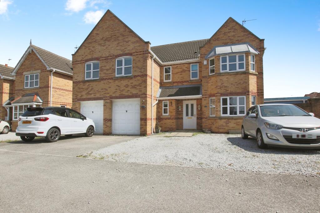 4 bedroom detached house for sale in Elwyn Way, Hedon, Hull, HU12 8GE, HU12