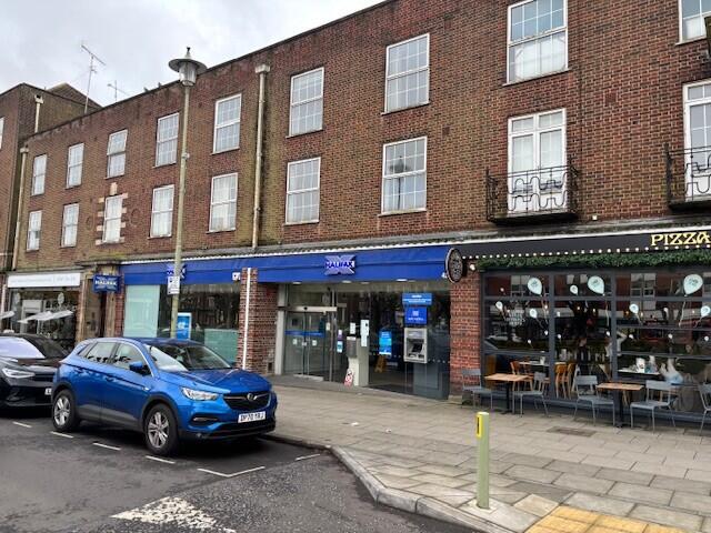 High street retail property to lease in 42/44 Howardsgate, Welwyn ...