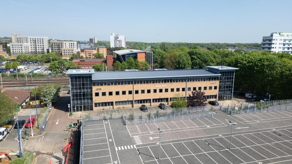 Office to lease in Solar House, Kings Way, Stevenage, East Of England ...