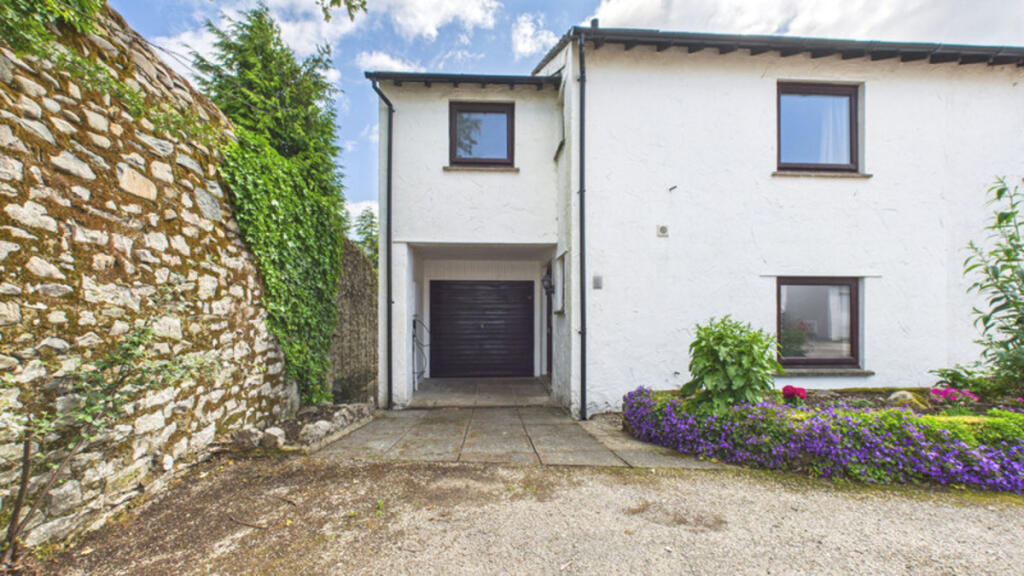 4 bedroom end of terrace house for sale in Ackenthwaite Court ...