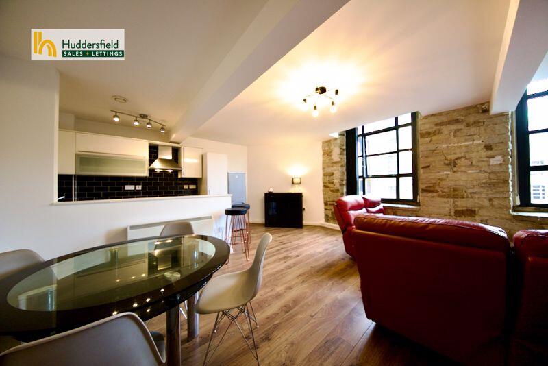 1 bedroom flat for rent in Quarry Bank Bill, Stoney Lane, Huddersfield, HD3