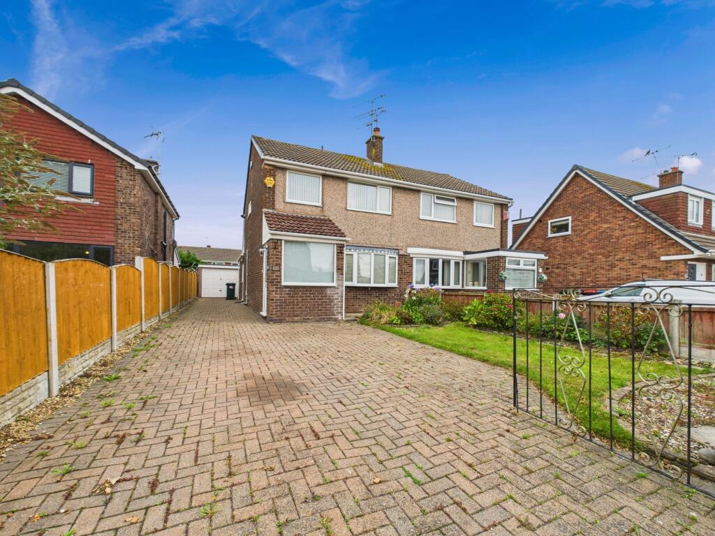 3 bedroom semi-detached house for sale in Roman Drive, Blacon, CH1