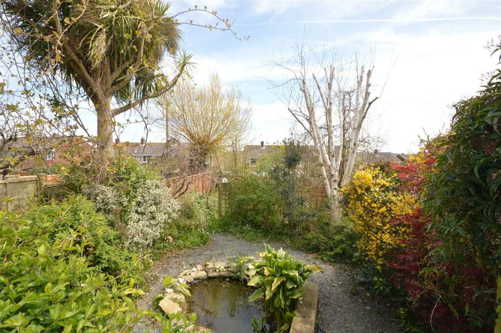 3 bedroom semi-detached house for sale in Ryde, PO33