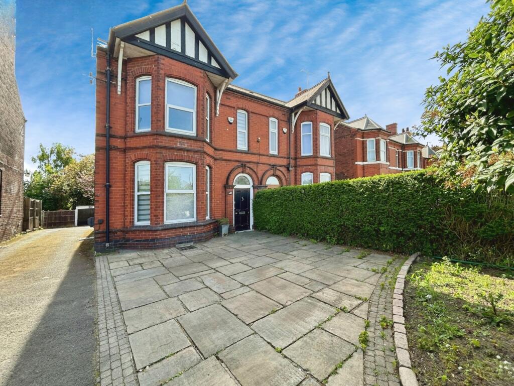 5 bedroom semi-detached house for sale in Broom Road, Rotherham, South ...