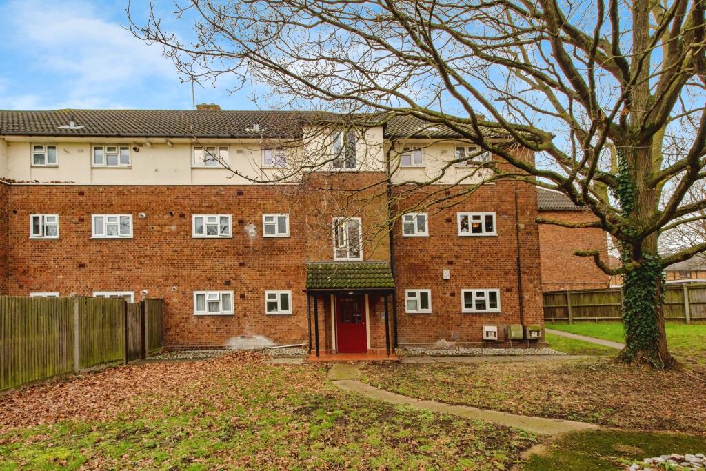 1 bedroom flat for sale in Corran Way, South Ockendon, RM15