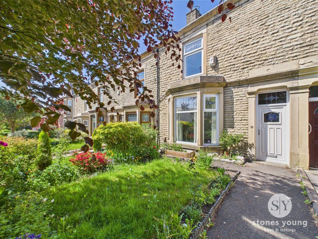4 bedroom terraced house for sale in Revidge Road, Blackburn, BB2