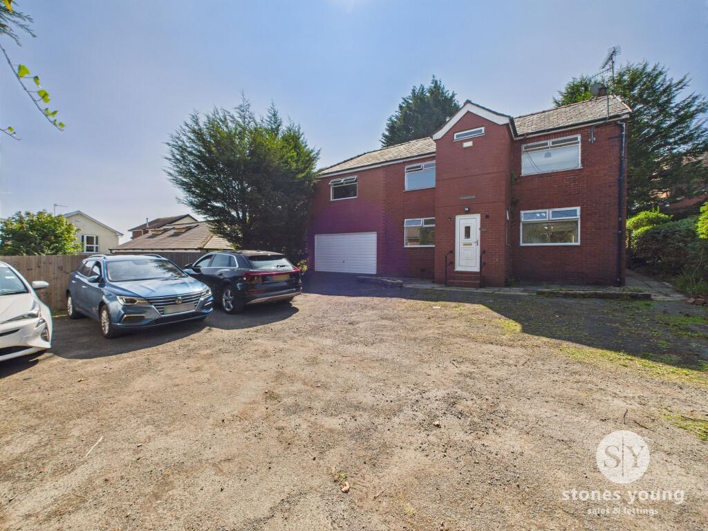 5 bedroom detached house for sale in Pleckgate Road, Blackburn, BB1