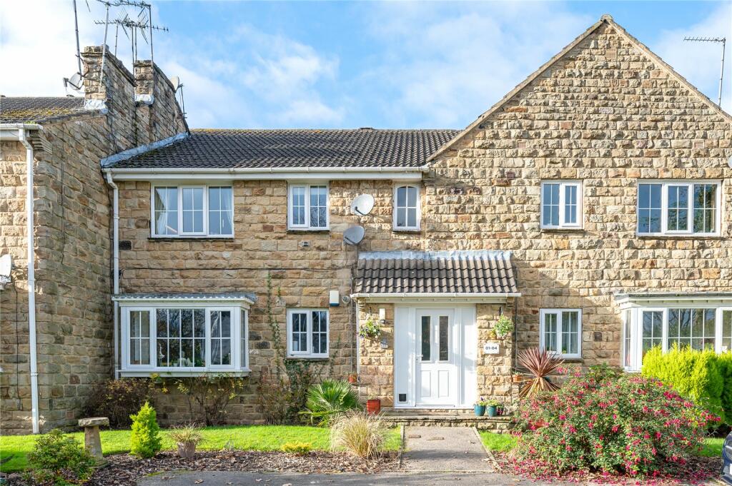 2 bedroom apartment for sale in Stonefield, Thorner Lane, Leeds, LS14