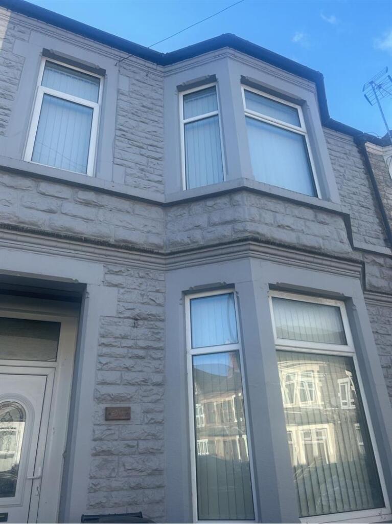 5 bedroom terraced house for rent in Kincraig Street, Roath, Cardiff, CF24