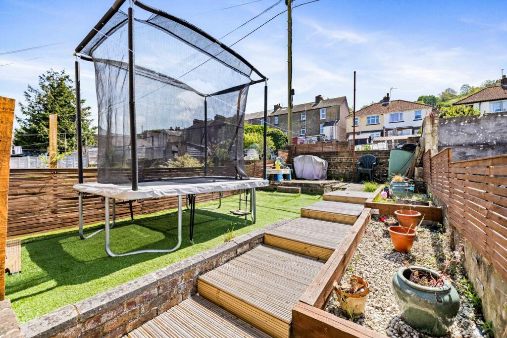 2 bedroom terraced house for sale in Longfield Road, Dover, CT17