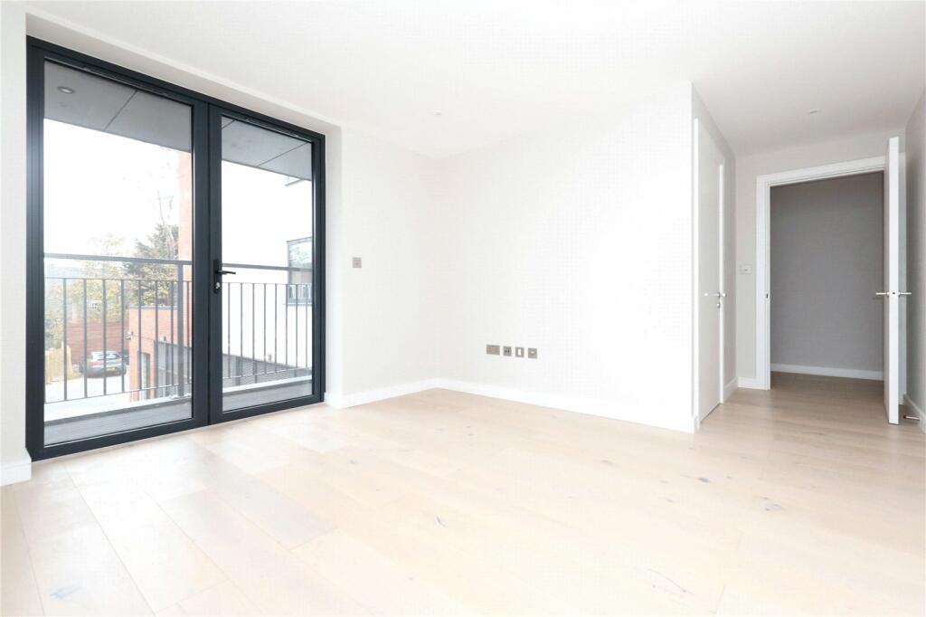 2 bedroom apartment for rent in Tottenham Lane, London, N8